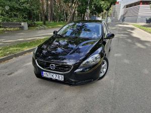 Black Volvo V40 2014 in Alytus, with an engine capacity of 1.56 L and mileage of 259 thousand km for 6499 €, photo 22 on AUTOMOTO.COM.LV