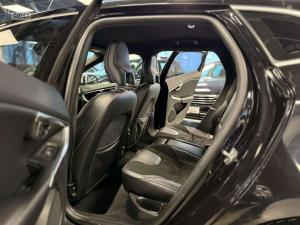 Black Volvo V40 2015 in Klaipeda, with an engine capacity of 2.00 L and mileage of 255 thousand km for 7950 €, photo 8 on AUTOMOTO.COM.LV