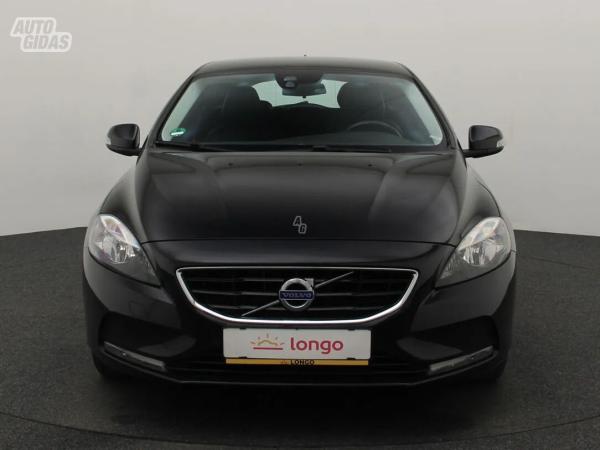 Melns Volvo V40 2015 Viļņa, ar dzinēja tilpumu 1.60 L un nobraukumu 141 tūkst. km par 9199 €, foto 3 vietnē AUTOMOTO.COM.LV