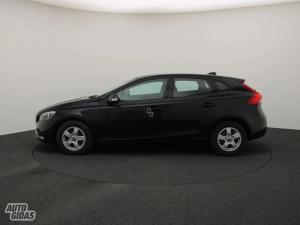 Melns Volvo V40 2015 Viļņa, ar dzinēja tilpumu 1.60 L un nobraukumu 141 tūkst. km par 9199 €, foto 7 vietnē AUTOMOTO.COM.LV