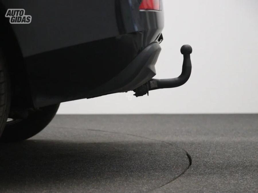 Melns Volvo V40 2015 Viļņa, ar dzinēja tilpumu 1.60 L un nobraukumu 141 tūkst. km par 9199 €, foto 30 vietnē AUTOMOTO.COM.LV