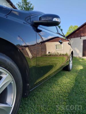 Black Volvo V40 2015 in Rezekne, with an engine capacity of 1.60 L and mileage of 321 thousand km for 6200 €, photo 11 on AUTOMOTO.COM.LV