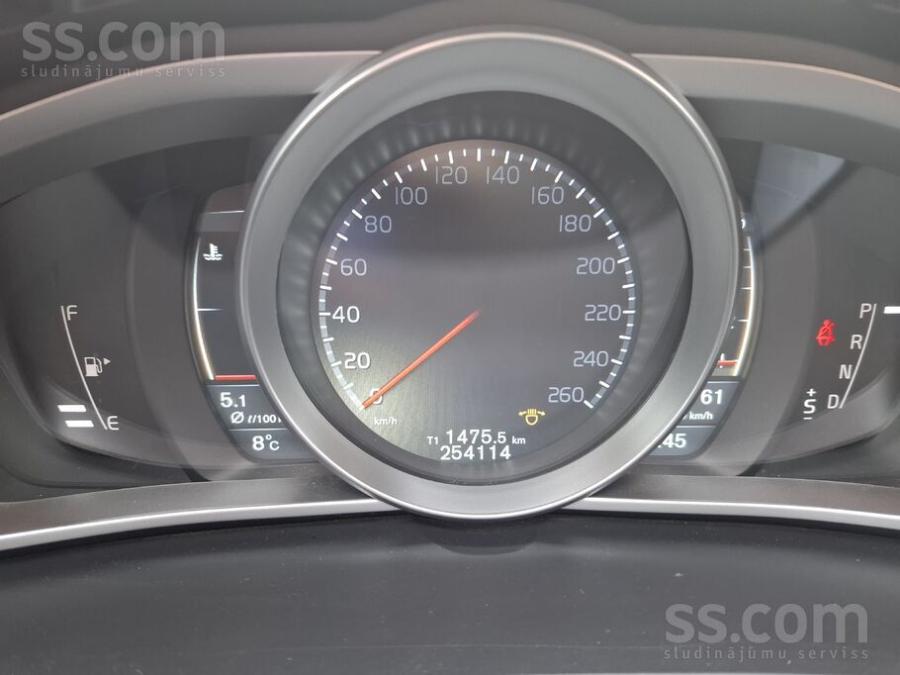 Черный Вольво В40 2015 в Талси, объемом двигателя 2.00 л и пробегом 254 тыс. км за 8900 €, фото 15 на AUTOMOTO.COM.LV