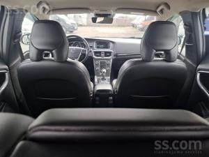 Черный Вольво В40 2015 в Талси, объемом двигателя 2.00 л и пробегом 254 тыс. км за 8900 €, фото 21 на AUTOMOTO.COM.LV