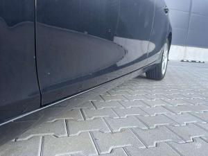 Black Volvo V40 2015 in Siauliai, with an engine capacity of 1.97 L and mileage of 242 thousand km for 8000 €, photo 12 on AUTOMOTO.COM.LV