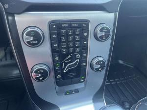 Black Volvo V40 2015 in Siauliai, with an engine capacity of 1.97 L and mileage of 242 thousand km for 8000 €, photo 24 on AUTOMOTO.COM.LV