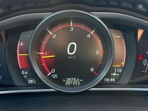 Melns Volvo V40 2015 Kauņa, ar dzinēja tilpumu 1.97 L un nobraukumu 287 tūkst. km par 5800 €, foto 14 vietnē AUTOMOTO.COM.LV