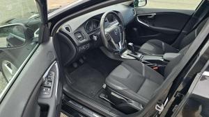 Melns Volvo V40 2015 Marijampole, ar dzinēja tilpumu 1.97 L un nobraukumu 299 tūkst. km par 4950 €, foto 11 vietnē AUTOMOTO.COM.LV
