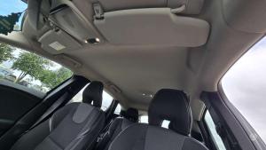 Melns Volvo V40 2015 Marijampole, ar dzinēja tilpumu 1.97 L un nobraukumu 299 tūkst. km par 4950 €, foto 14 vietnē AUTOMOTO.COM.LV