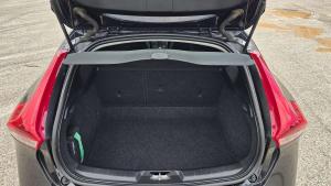 Melns Volvo V40 2015 Marijampole, ar dzinēja tilpumu 1.97 L un nobraukumu 299 tūkst. km par 4950 €, foto 21 vietnē AUTOMOTO.COM.LV