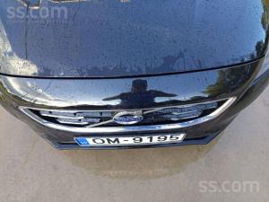 Black Volvo V40 2015 in Balvi, with an engine capacity of 2.00 L and mileage of 317 thousand km for 4500 €, photo 8 on AUTOMOTO.COM.LV