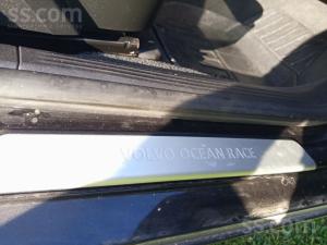 Black Volvo V40 2015 in Balvi, with an engine capacity of 2.00 L and mileage of 317 thousand km for 4500 €, photo 20 on AUTOMOTO.COM.LV