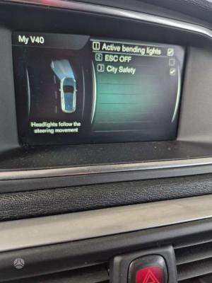 Black Volvo V40 2015 in Vilnius, with an engine capacity of 2.00 L and mileage of 300 thousand km for 6300 €, photo 8 on AUTOMOTO.COM.LV