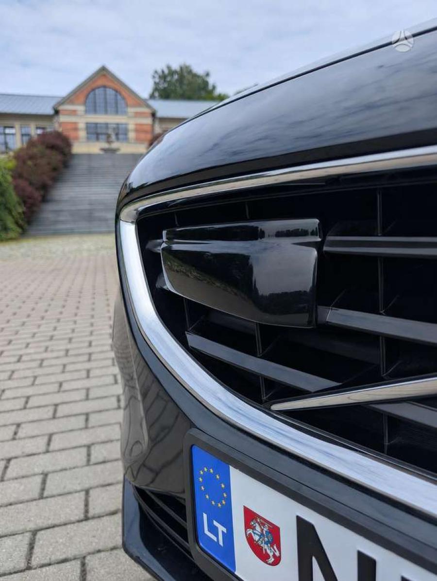 Melns Volvo V40 2015 Viļņa, ar dzinēja tilpumu 1.56 L un nobraukumu 201 tūkst. km par 7350 €, foto 9 vietnē AUTOMOTO.COM.LV