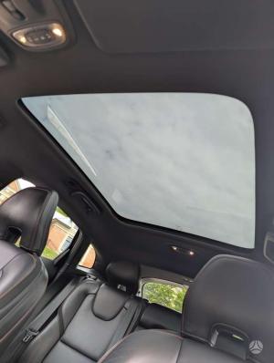 Melns Volvo V40 2015 Viļņa, ar dzinēja tilpumu 1.56 L un nobraukumu 201 tūkst. km par 7350 €, foto 14 vietnē AUTOMOTO.COM.LV