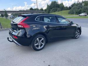 Melns Volvo V40 2015 Kauņa, ar dzinēja tilpumu 1.97 L un nobraukumu 258 tūkst. km par 6250 €, foto 11 vietnē AUTOMOTO.COM.LV