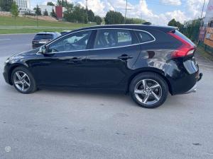 Melns Volvo V40 2015 Kauņa, ar dzinēja tilpumu 1.97 L un nobraukumu 258 tūkst. km par 6250 €, foto 16 vietnē AUTOMOTO.COM.LV