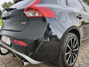 Black Volvo V40 2015 in Riga, with an engine capacity of 2.00 L and mileage of 0 thousand km for 6700 €, photo 25 on AUTOMOTO.COM.LV