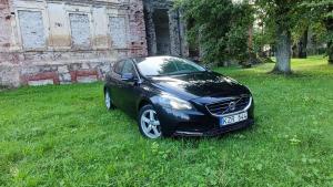 Melns Volvo V40 2015 Viļņa, ar dzinēja tilpumu 1.97 L un nobraukumu 235 tūkst. km par 6900 €, foto 7 vietnē AUTOMOTO.COM.LV
