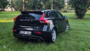 Melns Volvo V40 2015 Viļņa, ar dzinēja tilpumu 1.97 L un nobraukumu 235 tūkst. km par 6900 €, foto 8 vietnē AUTOMOTO.COM.LV