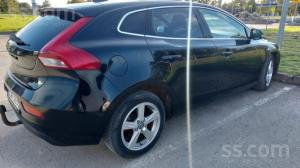 Melns Volvo V40 2015 Rīga, ar dzinēja tilpumu 1.60 L un nobraukumu 234 tūkst. km par 6500 €, foto 6 vietnē AUTOMOTO.COM.LV