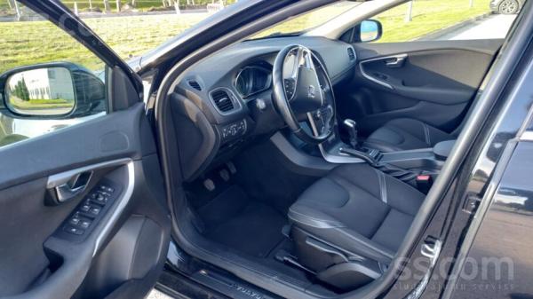 Melns Volvo V40 2015 Rīga, ar dzinēja tilpumu 1.60 L un nobraukumu 234 tūkst. km par 6500 €, foto 8 vietnē AUTOMOTO.COM.LV