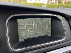 Melns Volvo V40 2016 Rīga, ar dzinēja tilpumu 2.00 L un nobraukumu 282 tūkst. km par 8450 €, foto 20 vietnē AUTOMOTO.COM.LV