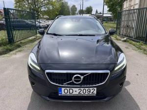 Melns Volvo V40 2016 Rīga, ar dzinēja tilpumu 2.00 L un nobraukumu 282 tūkst. km par 8250 €, foto 3 vietnē AUTOMOTO.COM.LV