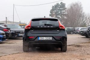 Melns Volvo V40 2016 Rīga, ar dzinēja tilpumu 2.00 L un nobraukumu 177 tūkst. km par 7995 €, foto 7 vietnē AUTOMOTO.COM.LV
