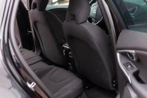 Melns Volvo V40 2016 Rīga, ar dzinēja tilpumu 2.00 L un nobraukumu 177 tūkst. km par 7995 €, foto 9 vietnē AUTOMOTO.COM.LV