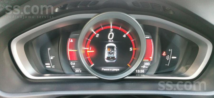 Melns Volvo V40 2016 Rīga, ar dzinēja tilpumu 2.00 L un nobraukumu 238 tūkst. km par 7450 €, foto 21 vietnē AUTOMOTO.COM.LV