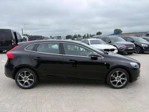 Melns Volvo V40 2016 Tauragė, ar dzinēja tilpumu 1.97 L un nobraukumu 307 tūkst. km par 6900 €, foto 7 vietnē AUTOMOTO.COM.LV
