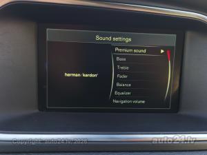 Black Volvo V40 2016 in Tartu, with an engine capacity of 0.00 L and mileage of 174 thousand km for 8990 €, photo 15 on AUTOMOTO.COM.LV