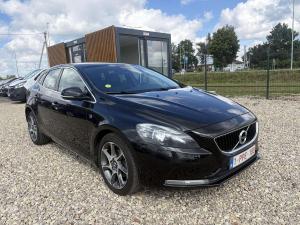 Melns Volvo V40 2016 Tauragė, ar dzinēja tilpumu 1.97 L un nobraukumu 307 tūkst. km par 6800 €, foto 4 vietnē AUTOMOTO.COM.LV