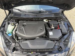 Melns Volvo V40 2016 Tauragė, ar dzinēja tilpumu 1.97 L un nobraukumu 307 tūkst. km par 6800 €, foto 25 vietnē AUTOMOTO.COM.LV