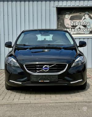Melns Volvo V40 2016 Kretinga, ar dzinēja tilpumu 1.98 L un nobraukumu 219 tūkst. km par 7499 €, foto 3 vietnē AUTOMOTO.COM.LV