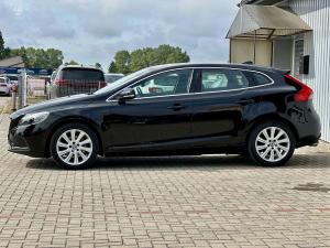 Melns Volvo V40 2016 Kretinga, ar dzinēja tilpumu 1.98 L un nobraukumu 219 tūkst. km par 7499 €, foto 7 vietnē AUTOMOTO.COM.LV