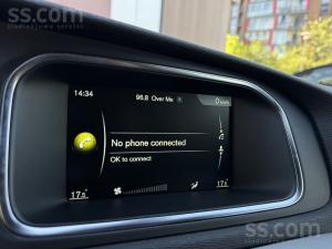 Melns Volvo V40 2016 Rīga, ar dzinēja tilpumu 2.00 L un nobraukumu 277 tūkst. km par 5390 €, foto 13 vietnē AUTOMOTO.COM.LV
