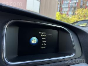 Melns Volvo V40 2016 Rīga, ar dzinēja tilpumu 2.00 L un nobraukumu 277 tūkst. km par 5390 €, foto 18 vietnē AUTOMOTO.COM.LV