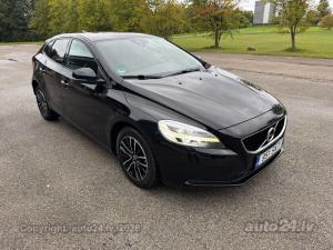 Melns Volvo V40 2016 Rapla, ar dzinēja tilpumu 2.00 L un nobraukumu 290 tūkst. km par 8900 €, foto 3 vietnē AUTOMOTO.COM.LV