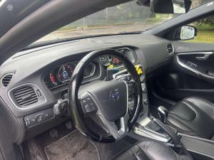 Melns Volvo V40 2016 Kauņa, ar dzinēja tilpumu 1.97 L un nobraukumu 330 tūkst. km par 4250 €, foto 11 vietnē AUTOMOTO.COM.LV