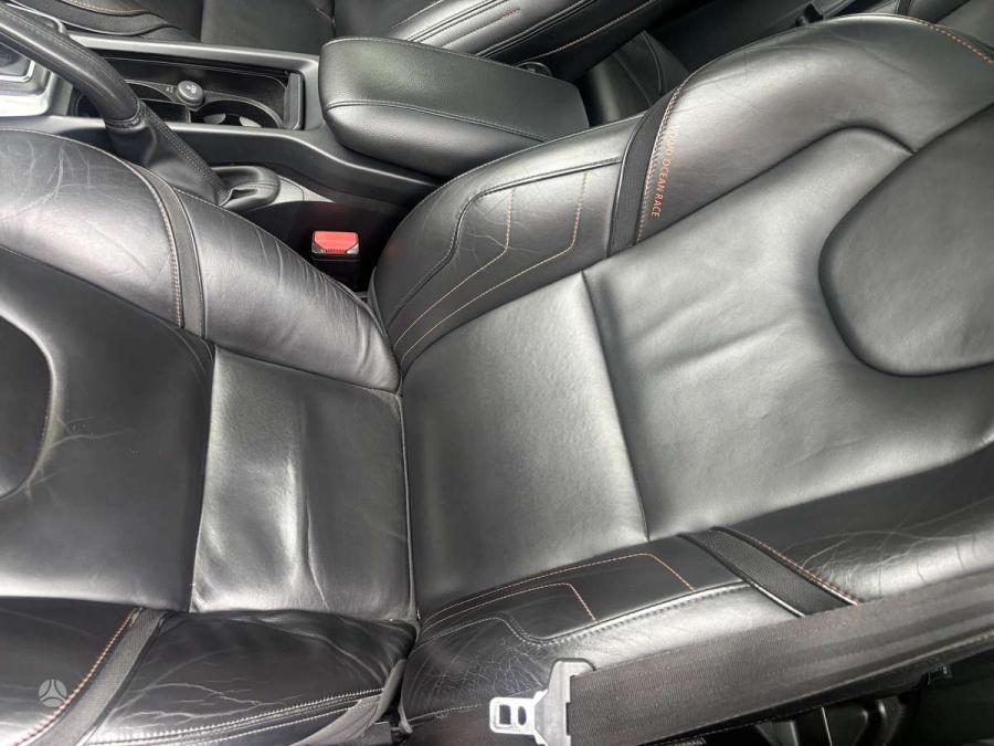 Melns Volvo V40 2016 Kauņa, ar dzinēja tilpumu 1.97 L un nobraukumu 330 tūkst. km par 4250 €, foto 13 vietnē AUTOMOTO.COM.LV
