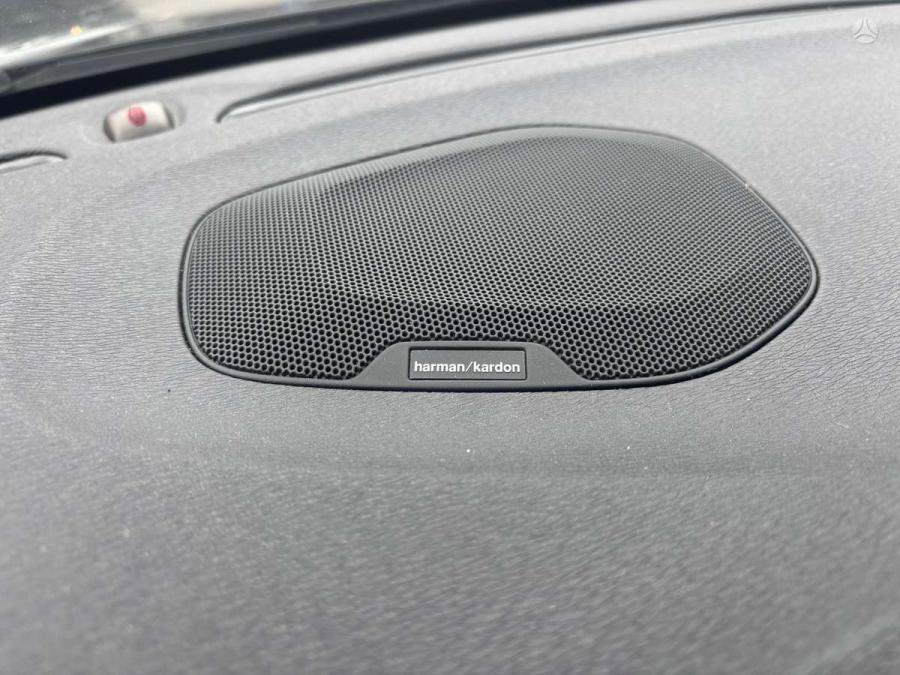 Melns Volvo V40 2016 Kauņa, ar dzinēja tilpumu 1.97 L un nobraukumu 330 tūkst. km par 4250 €, foto 19 vietnē AUTOMOTO.COM.LV