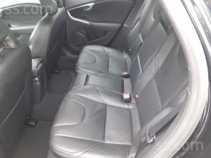 Melns Volvo V40 2016 Rīga, ar dzinēja tilpumu 2.00 L un nobraukumu 164 tūkst. km par 11200 €, foto 6 vietnē AUTOMOTO.COM.LV
