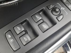 Melns Volvo V40 2016 Rīga, ar dzinēja tilpumu 2.00 L un nobraukumu 164 tūkst. km par 11200 €, foto 14 vietnē AUTOMOTO.COM.LV