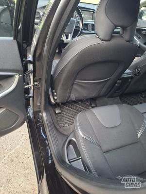 Melns Volvo V40 2016 Kauņa, ar dzinēja tilpumu 2.00 L un nobraukumu 250 tūkst. km par 7500 €, foto 4 vietnē AUTOMOTO.COM.LV