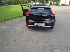 Melns Volvo V40 2016 Kauņa, ar dzinēja tilpumu 2.00 L un nobraukumu 250 tūkst. km par 7500 €, foto 7 vietnē AUTOMOTO.COM.LV