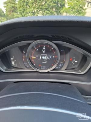 Melns Volvo V40 2016 Kauņa, ar dzinēja tilpumu 2.00 L un nobraukumu 250 tūkst. km par 7500 €, foto 16 vietnē AUTOMOTO.COM.LV