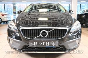 Black Volvo V40 2017 in Tallinn, with an engine capacity of 0.00 L and mileage of 112 thousand km for 13990 €, photo 5 on AUTOMOTO.COM.LV
