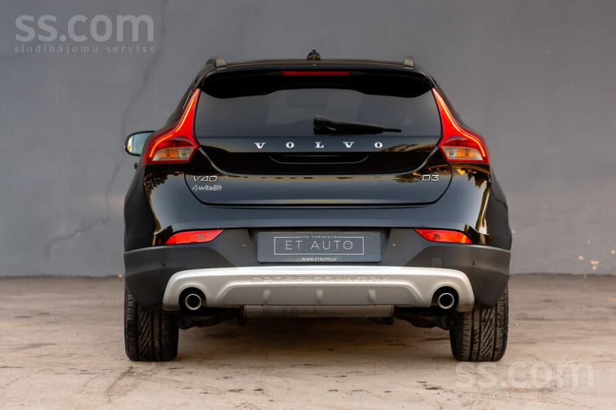 Melns Volvo V40 2017 Jelgava, ar dzinēja tilpumu 2.00 L un nobraukumu 206 tūkst. km par 9300 €, foto 7 vietnē AUTOMOTO.COM.LV